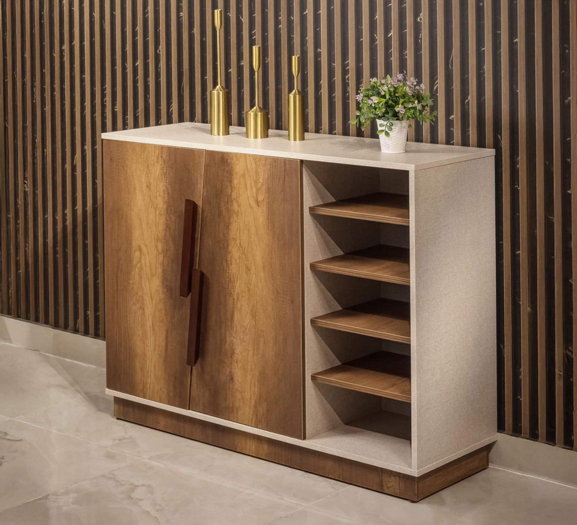 A unique shoe rack with five shelves – Vitrine Furniture